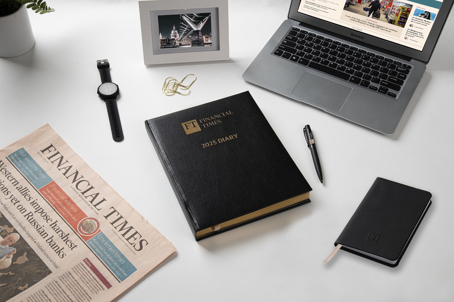 Financial Times Diaries | Collins Debden – UK FT B2C